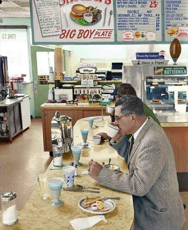 The Lunch Counter – Atomic Kitsch Mart