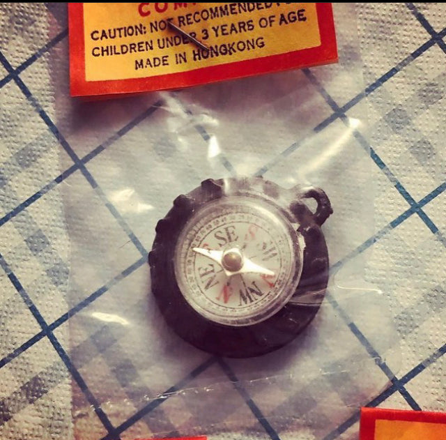Vintage Mini Plastic Compass – Atomic Kitsch Mart